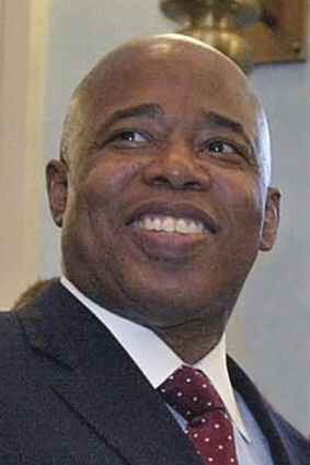 NYPD Aims to Spiff Up Desks, Waiting Areas At Brooklyn Precincts ...